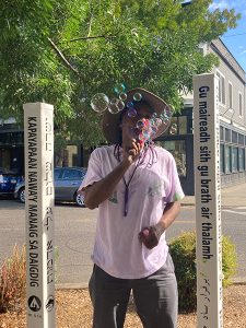 Melvin Giles - Peace Bubbles - Spreading Peace-St. Paul, Minnesota-USA ...